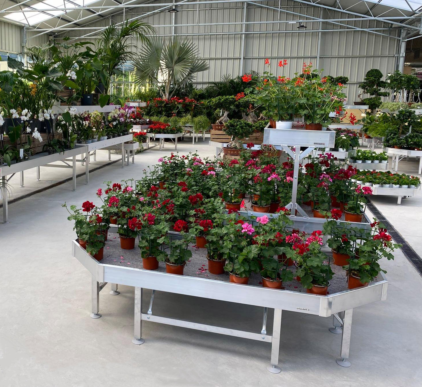 Furniture for plants and flowers, sale of garden center products, 3